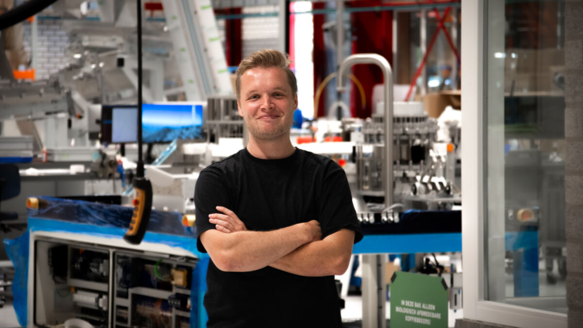 Marketeer Joris over pionieren en werkgeluk bij AAE in Helmond | AAE