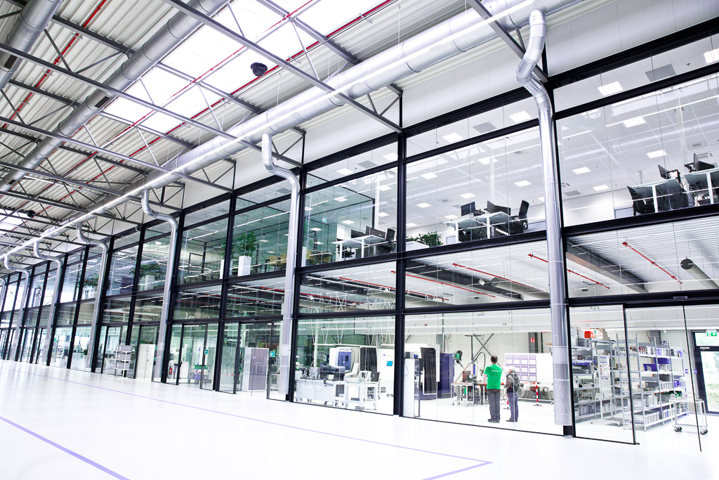 Werken bij AAE - Sales & Accountmanagement team en vacatures | AAE